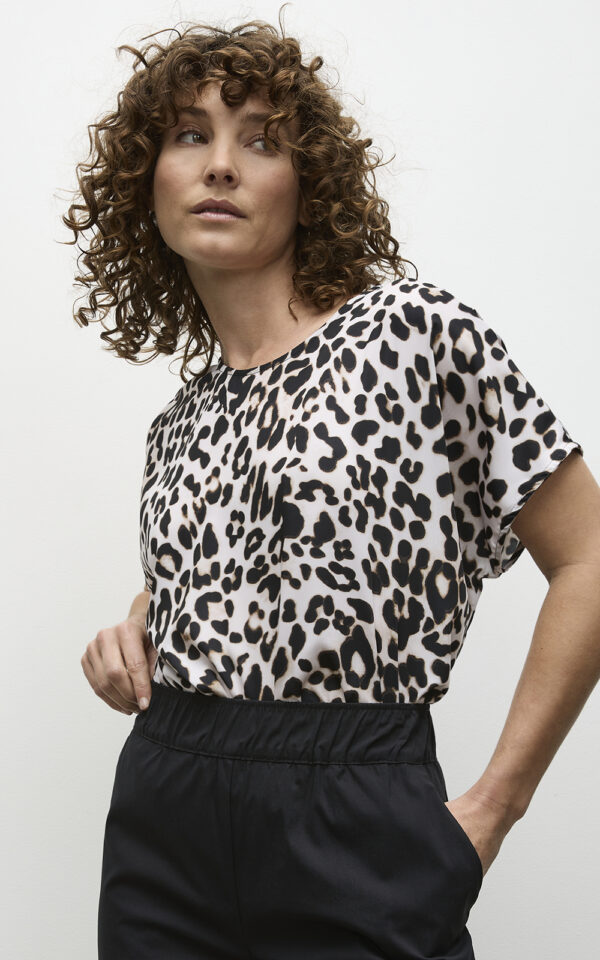 Mela Purdie – Zebrano | Designer Clothing NZ