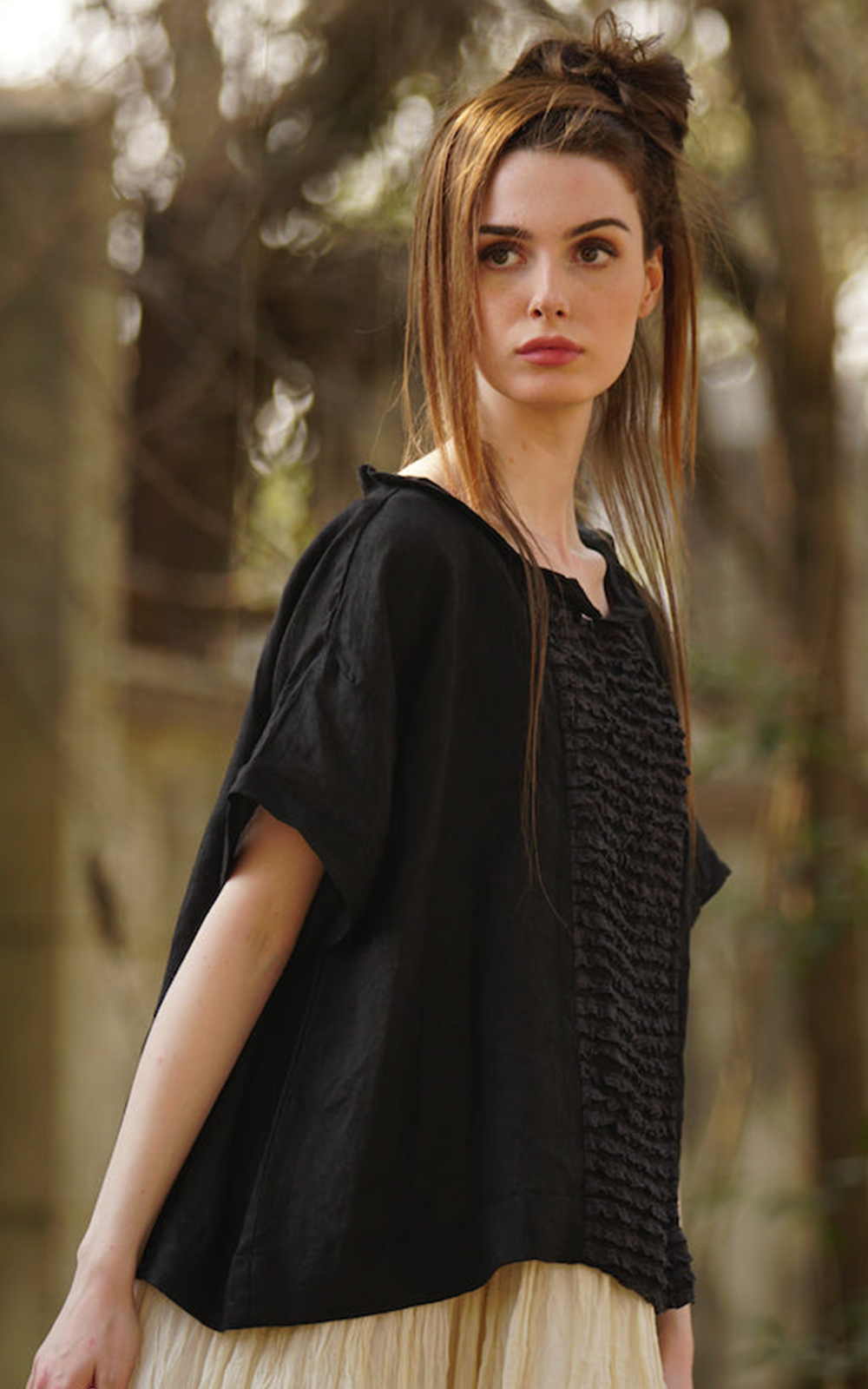 Luna Top In Linen And Lace – Zebrano | Designer Clothing NZ