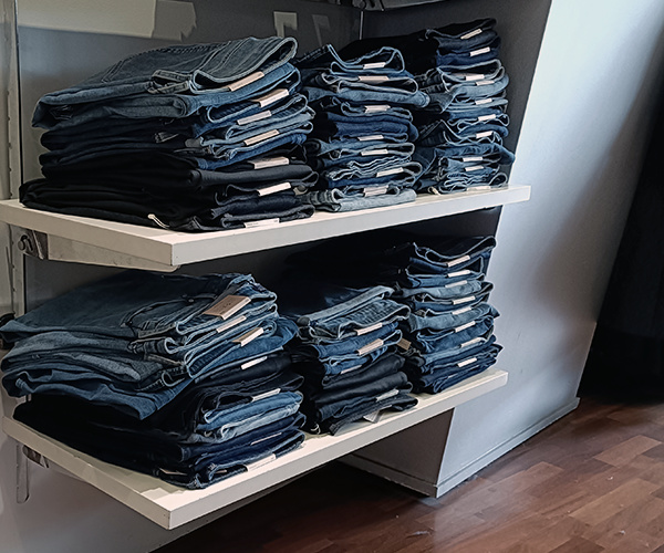 Lower Hutt – Zebrano | Designer Clothing NZ